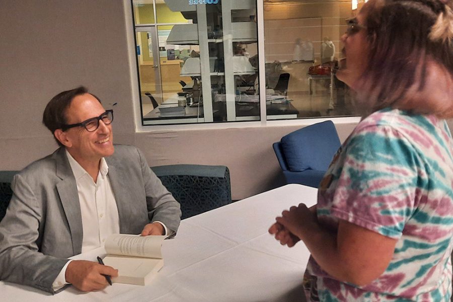 Author Jeff Goodell visits Eckerd for presentation on sea level rise ...