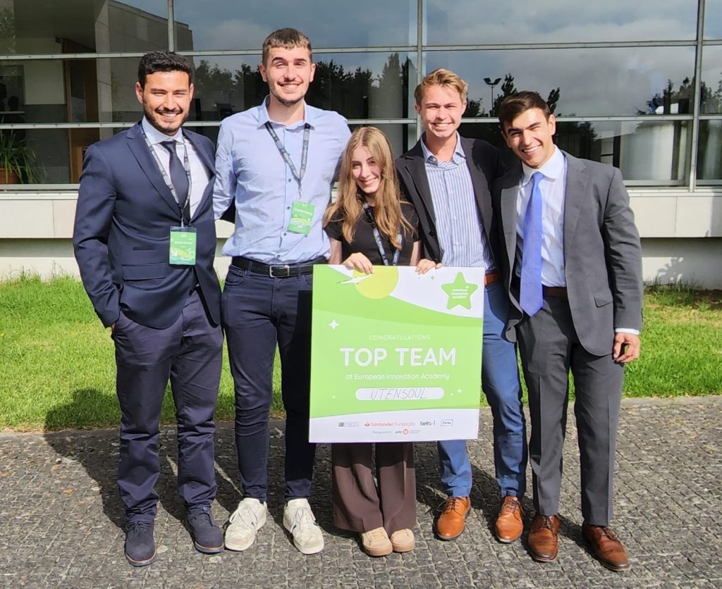 Third consecutive Eckerd student places in Top Teams of European ...