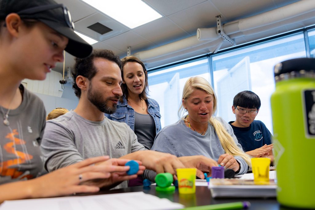 New marine science professor studies ecology through fossils - News ...