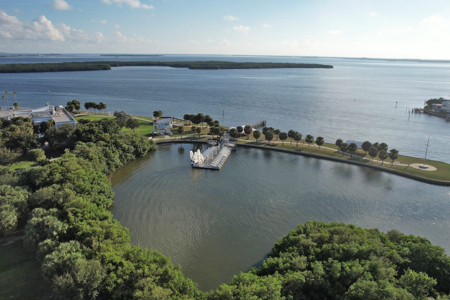 Eckerd College twins sail through the school’s 3-2 Engineering program ...