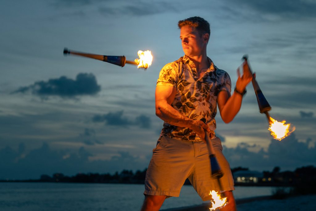 Eckerd College junior breaks three Guinness World Records for juggling ...